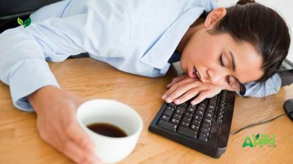 5 Bahaya Begadang yang Harus Anda Ketahui untuk Kesehatan - APJIKI