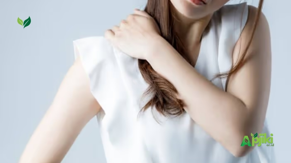 Penyebab dan Cara Mengatasi Sakit Bahu Sebelah Kanan Sampai Tangan - APJIKI